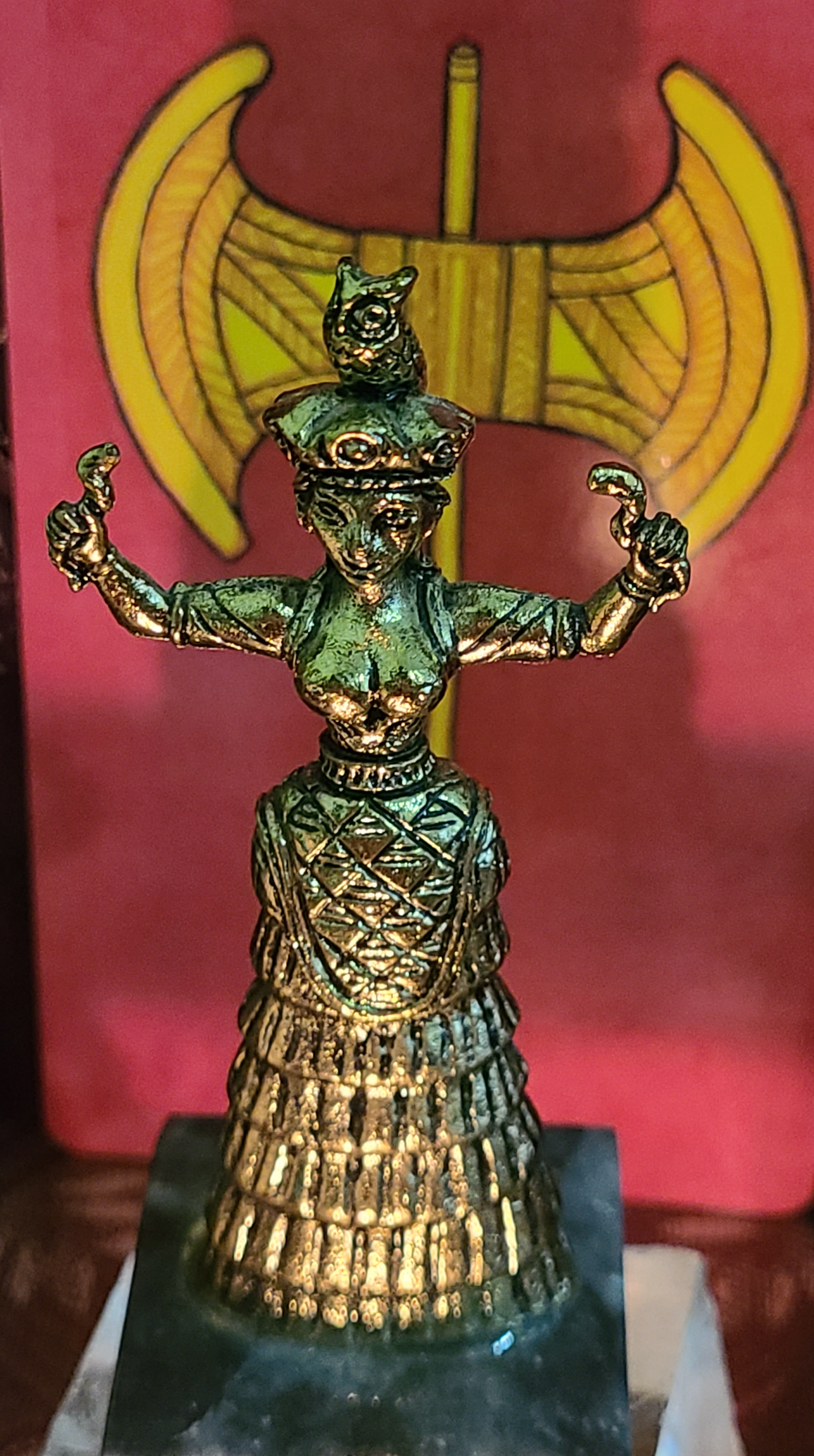 Snake Goddess | Minoan Magissa